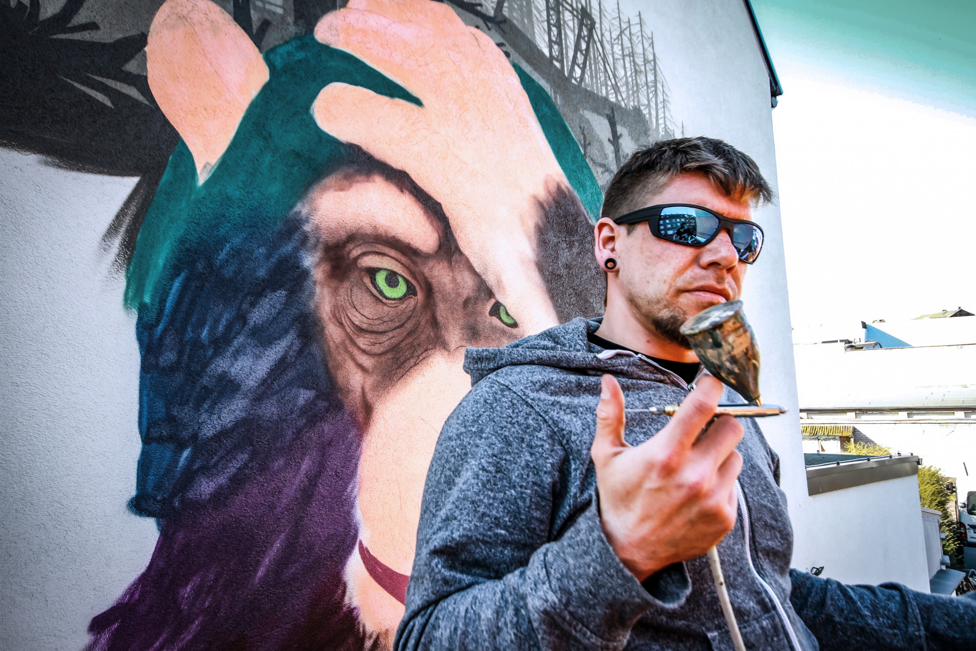 Künstler „Sponk“ macht in Viersen auf die Zerstörung der Umwelt ...