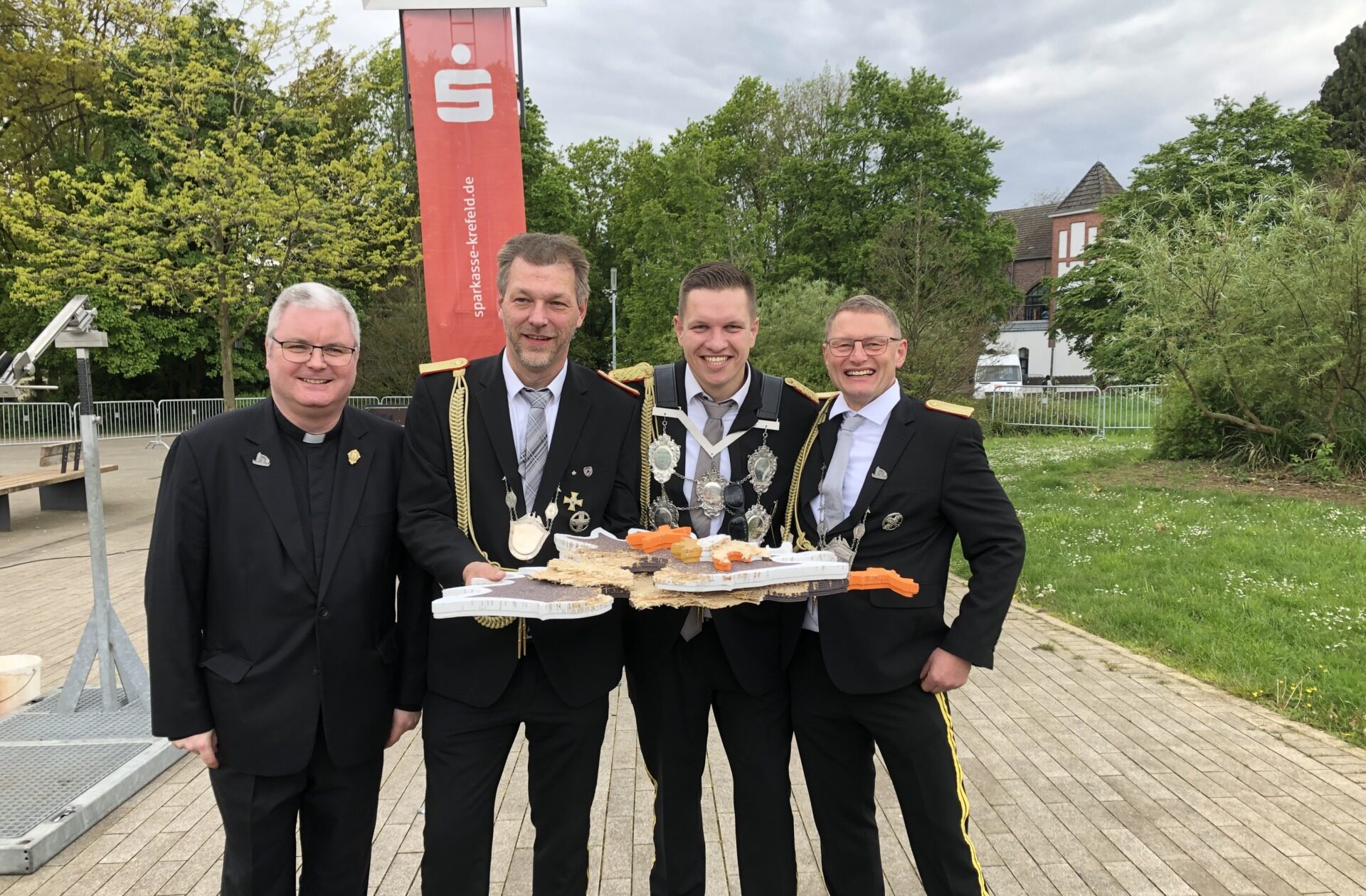 Niklas Poschkamp erneut Bezirkskönig in Dülken-Boisheim | Rheinischer ...